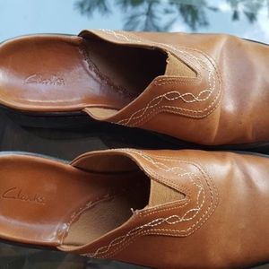 Clarks | Shoes | 95m Clarks Clogs Brown Leather | Poshmark
